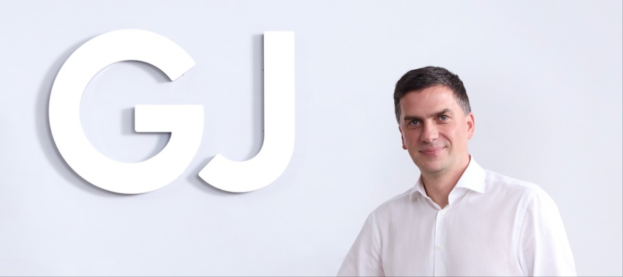 Новым гендиректором Gloria Jeans стал Максим Басов