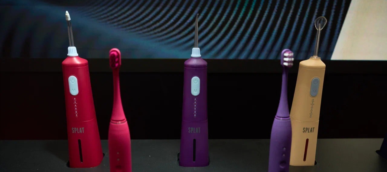 Splat Global выпустил премиальную электрическую щетку и ирригатор