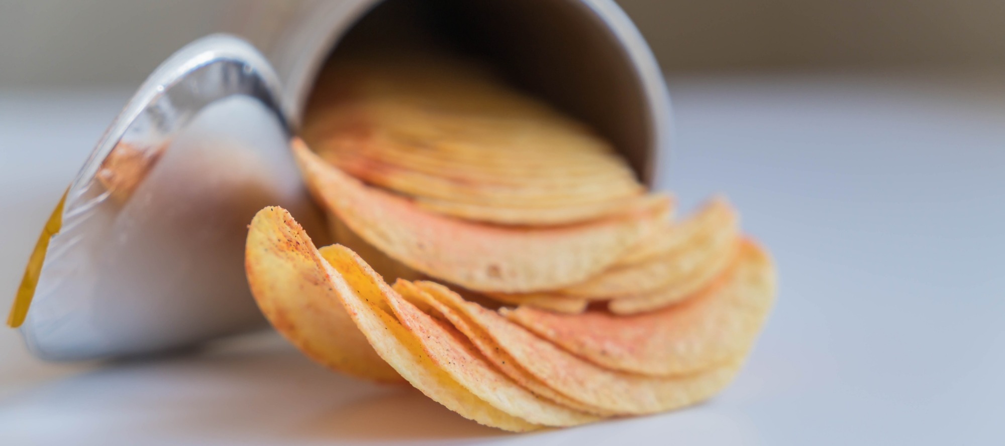 Pringles выпустила чипсы со вкусом пива Miller lite